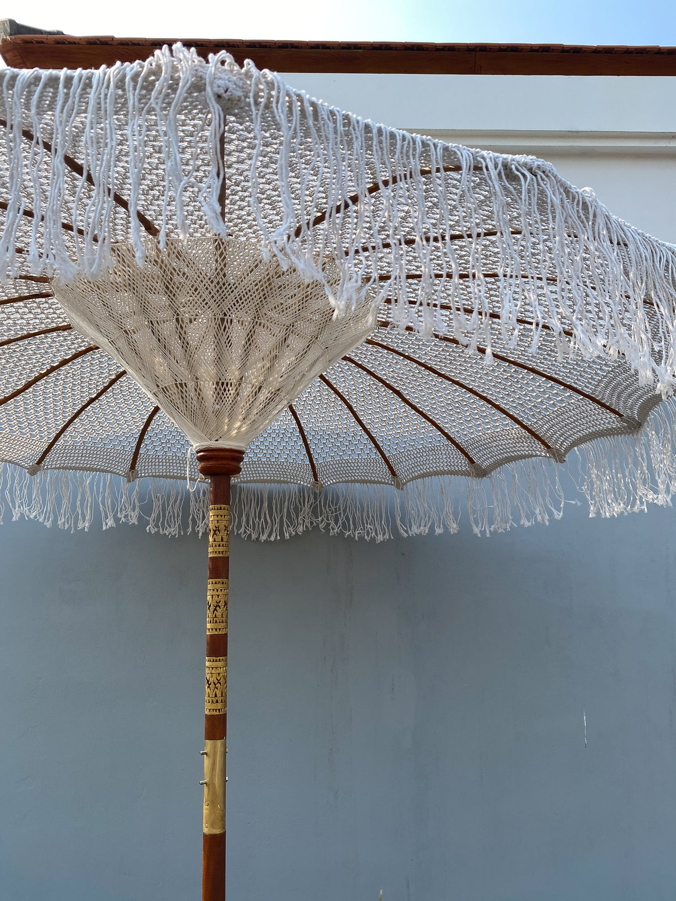 Boho Macrame Parasol White - Handmade in Bali – roomidecor