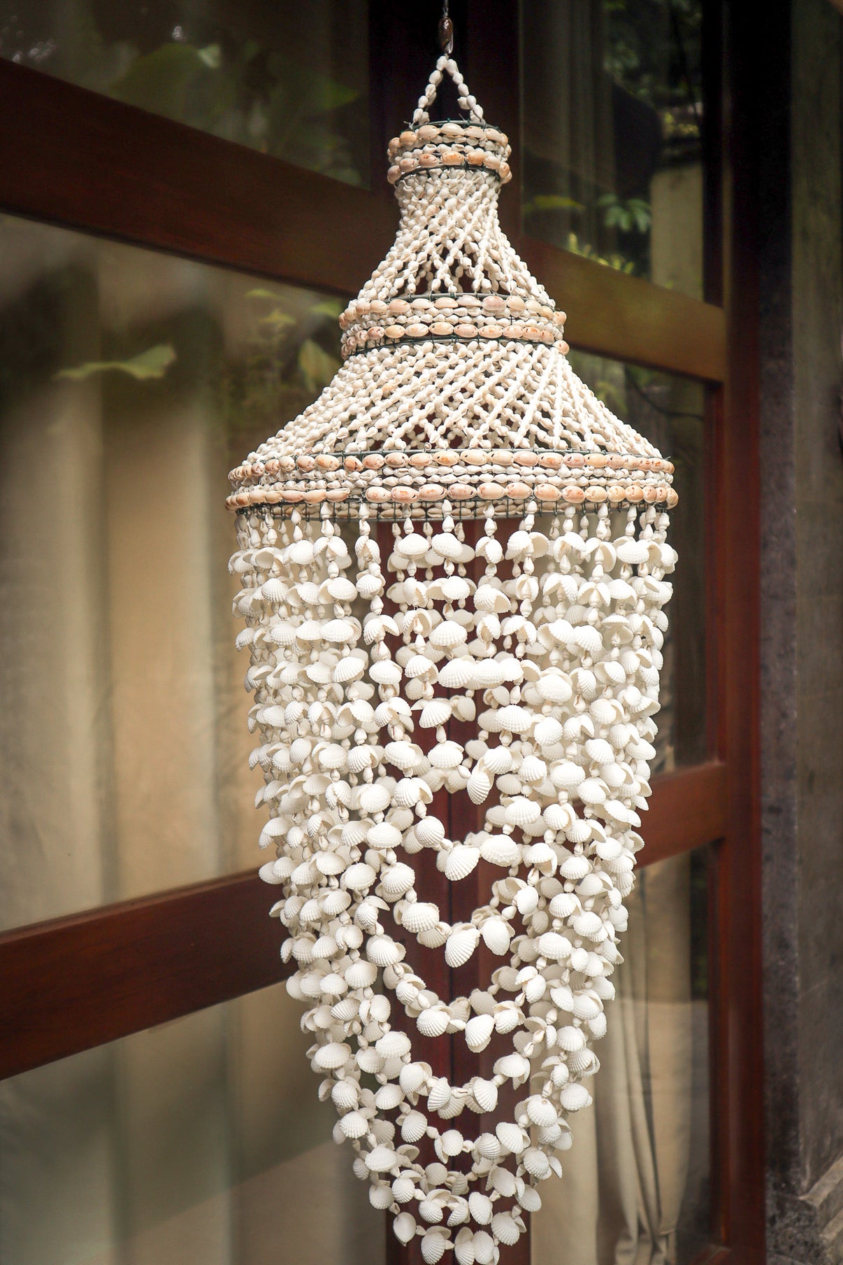 Bali Seashell Chandelier Mobile – roomidecoration